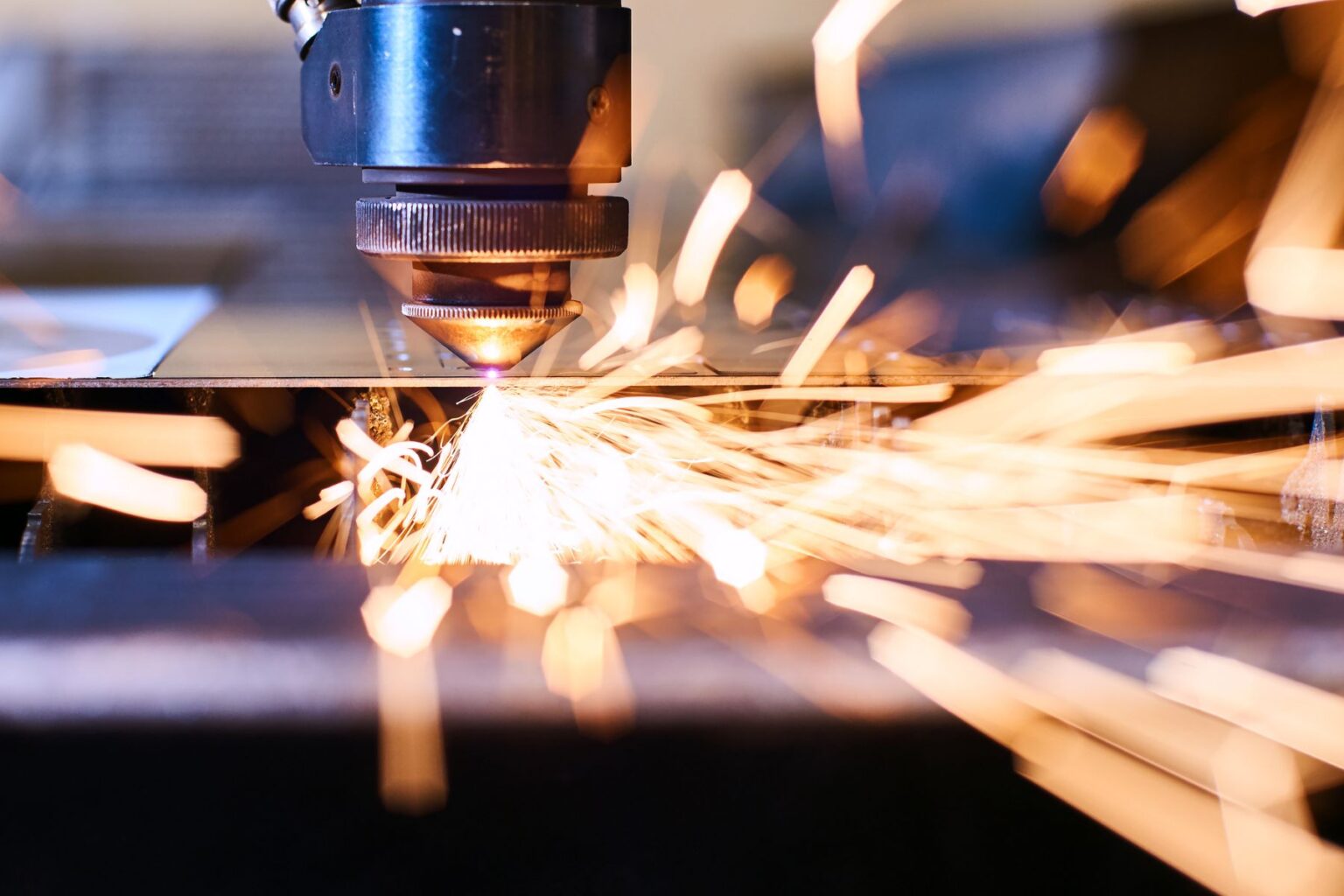 Aluminum Busbars in Modern Electrical Systems | AP Precision